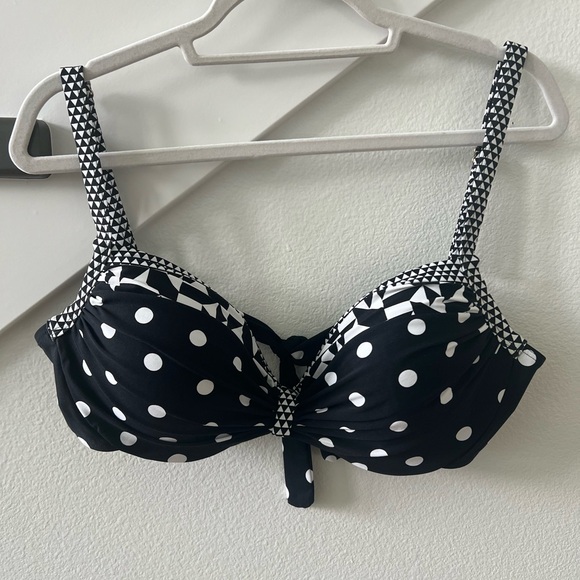 Coco Reef | Swim | Coco Reef Bikini Top | Poshmark
